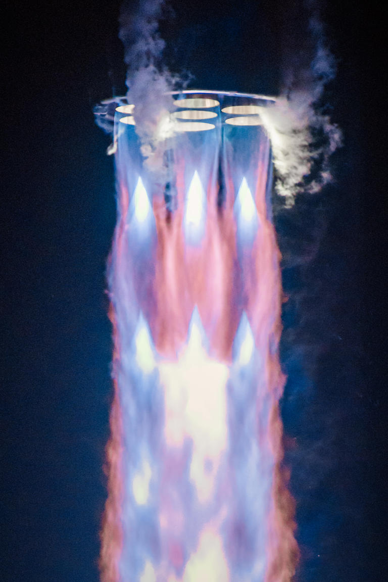 Blue Origin launches New Glenn rocket to orbit for the first time ...