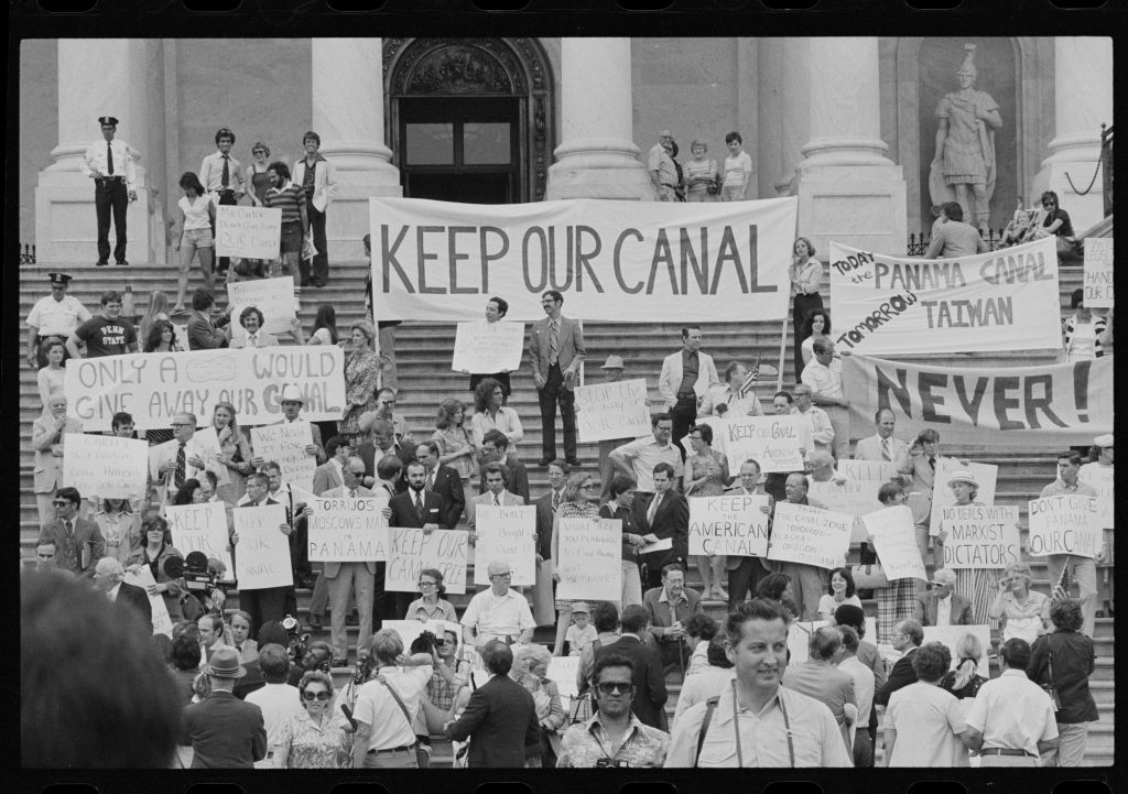 The Panama Canal Could Help Unify Trump's Fractious Movement