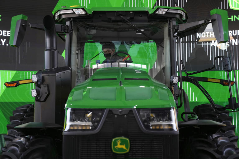 Deere sued over farm equipment repair monopoly