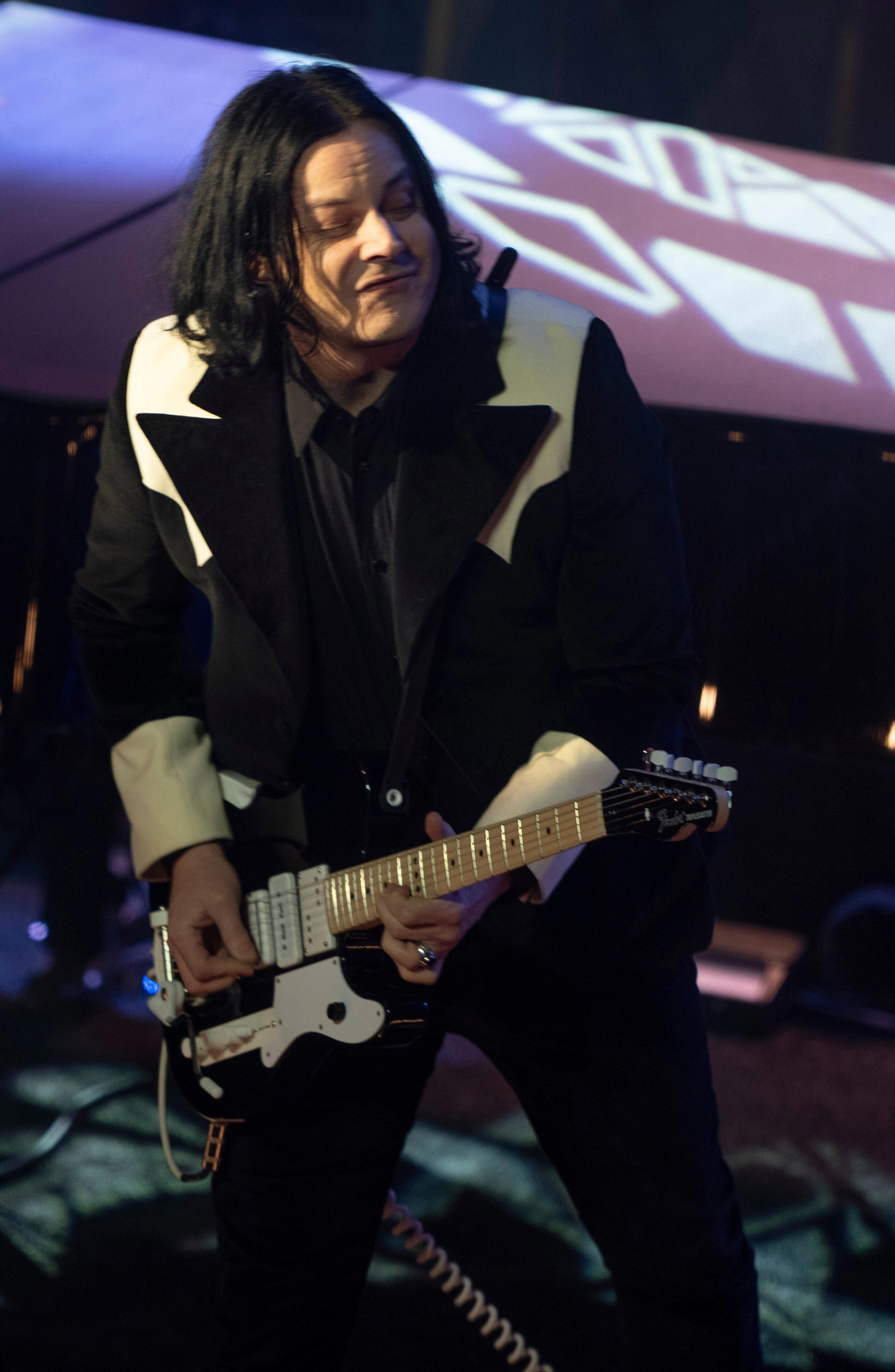 Ringo Starr joined by Sheryl Crow, Billy Strings, Jack White and many ...