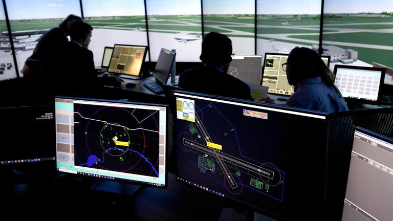 The next generation of air traffic controllers is being trained at this ...