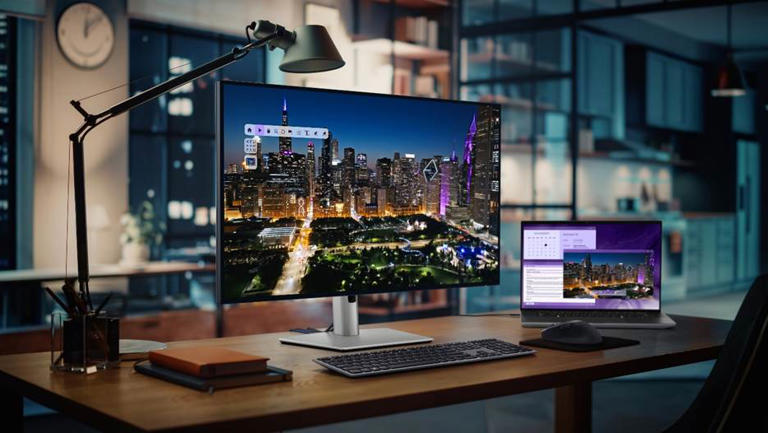 Dell debuts flagship monitor trio