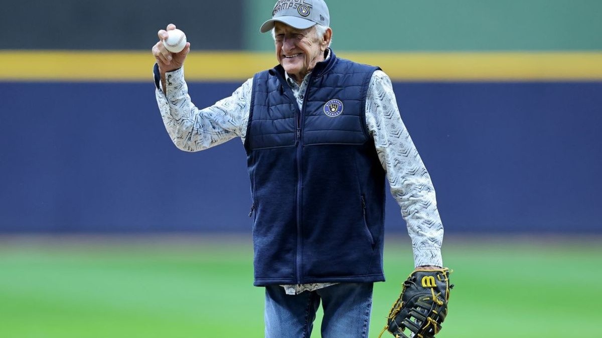 Legendary MLB Commentator and 'Major League' Movie Star Passes Away