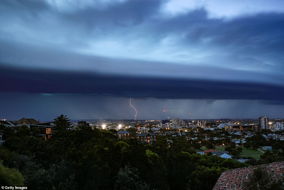 Western Australia on cyclone alert as wild weather continues
