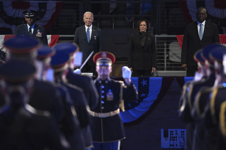 Biden team bids farewell Biden team bids farewell