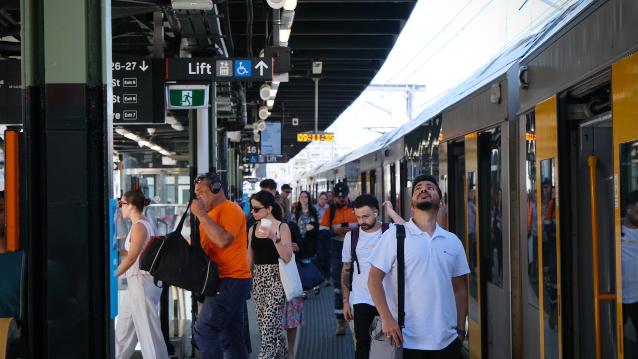 Rail, Tram and Bus Union threatens New South Wales government with new ...