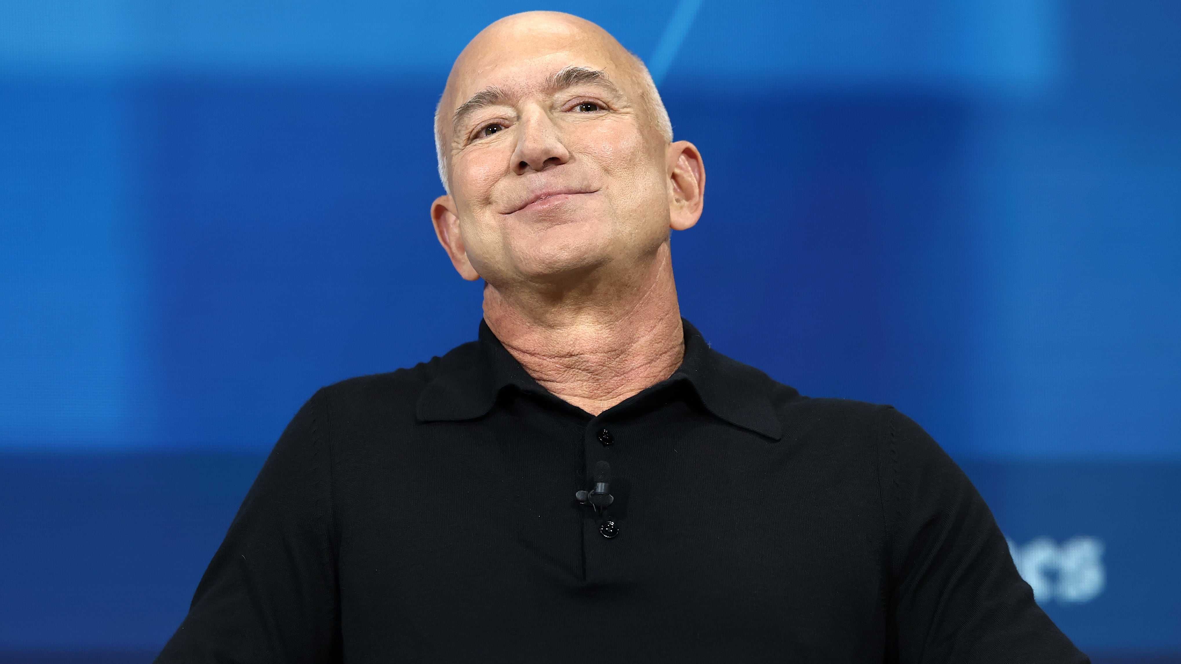 Bezos Plans New Washington Post Slogan for ‘All of America’