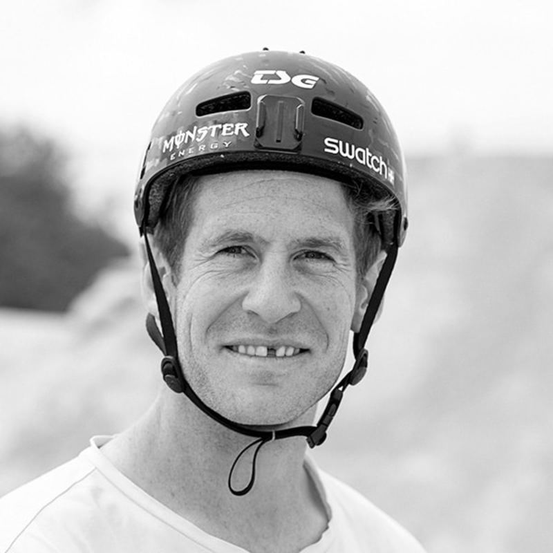 Sam Pilgrim Tears Up Lisbon (and Himself) in New Freeride MTB Video