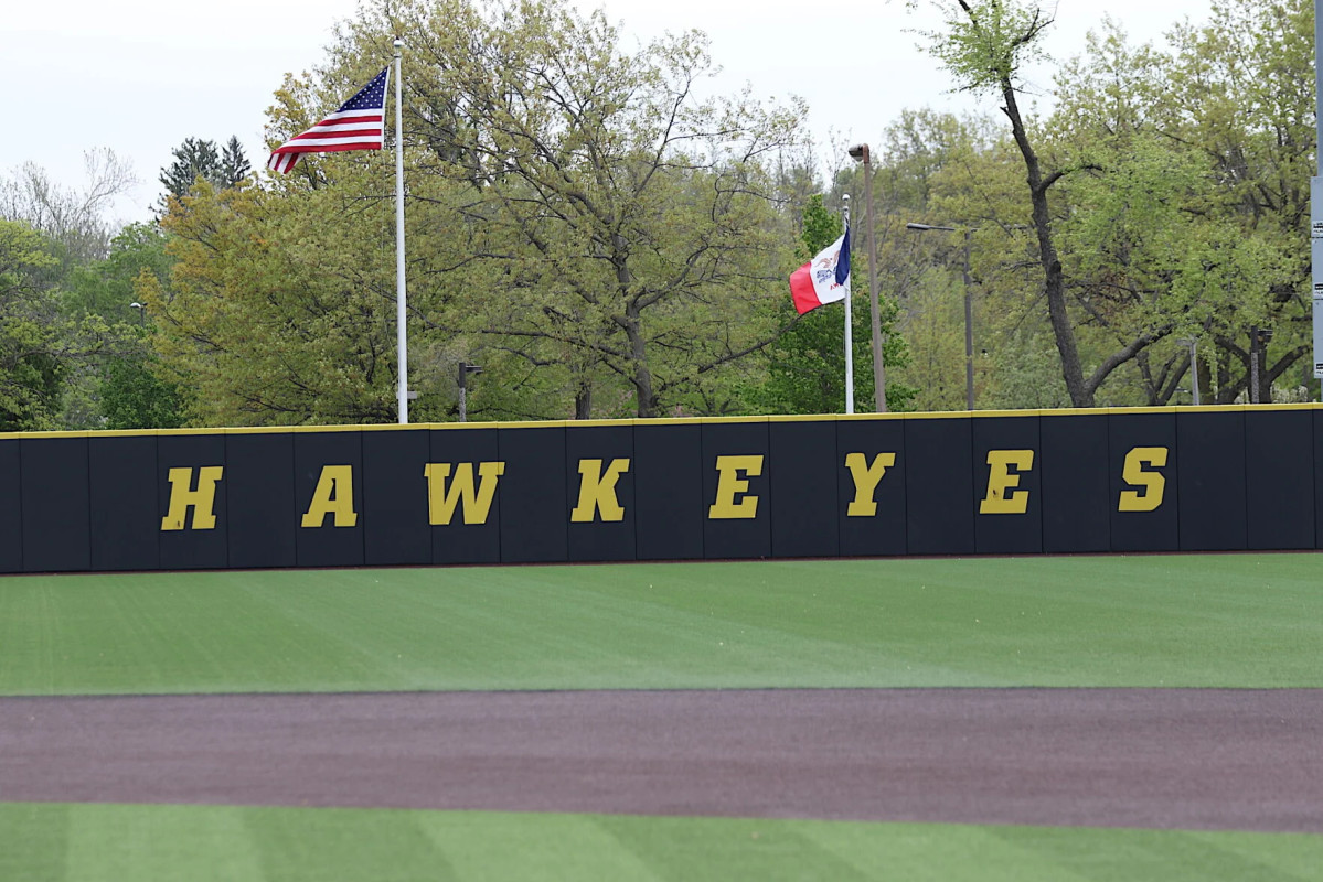 Iowa Baseball (Photo: Rob Howe/HawkeyeNation.com)