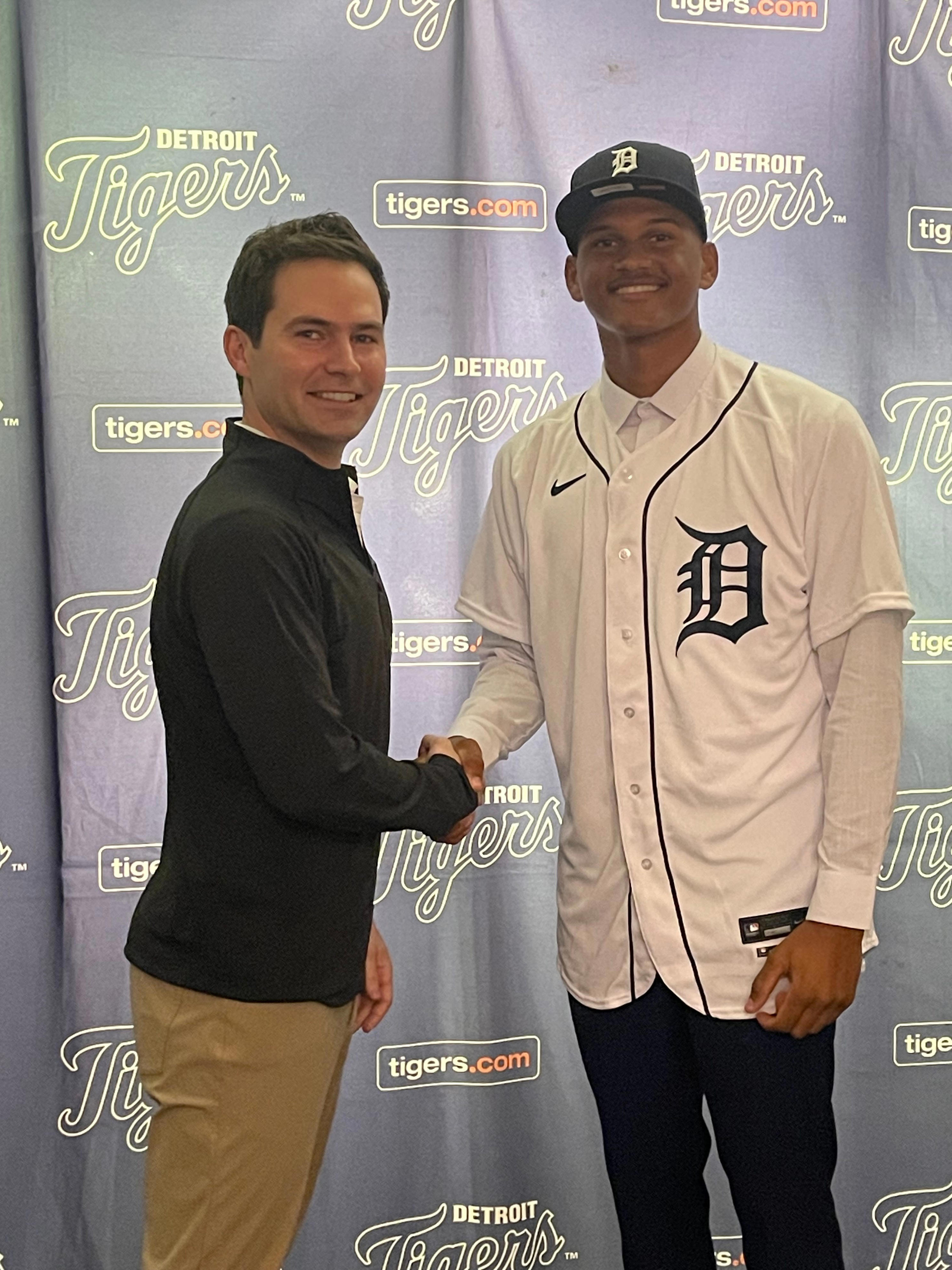 What Detroit Tigers like about top international signee Cris Rodriguez ...