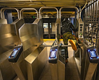 MTA’s ‘modern fare gates’ with spiked turnstile barriers doesn’t seem ...