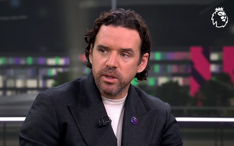 Owen Hargreaves blasts 'mad' Man Utd transfer decision after ...