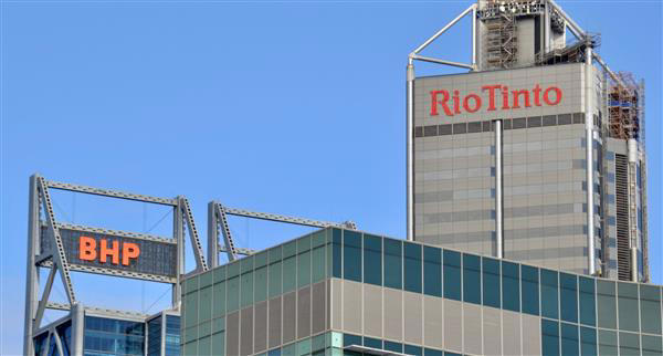 Rio shares drop 1% on talk of Glencore merger