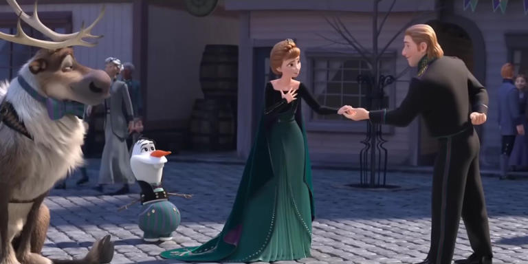 Josh Gad Says Olaf's Original Frozen II Death Scene Left Kids 'Fully ...