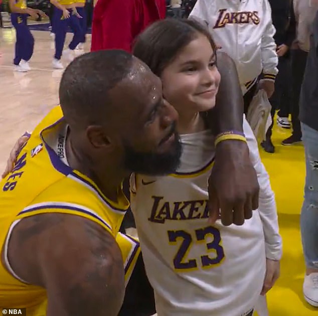 LeBron James makes young LA Lakers fan cry with classy gesture