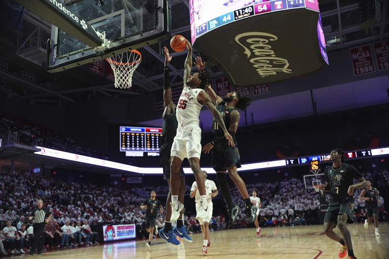 Temple hands No. 18 Memphis first conference loss with 88-81 victory