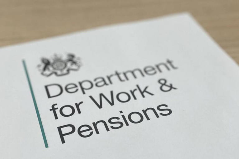 State Pension warning issued as Brits urged to contact DWP over 'injustice'