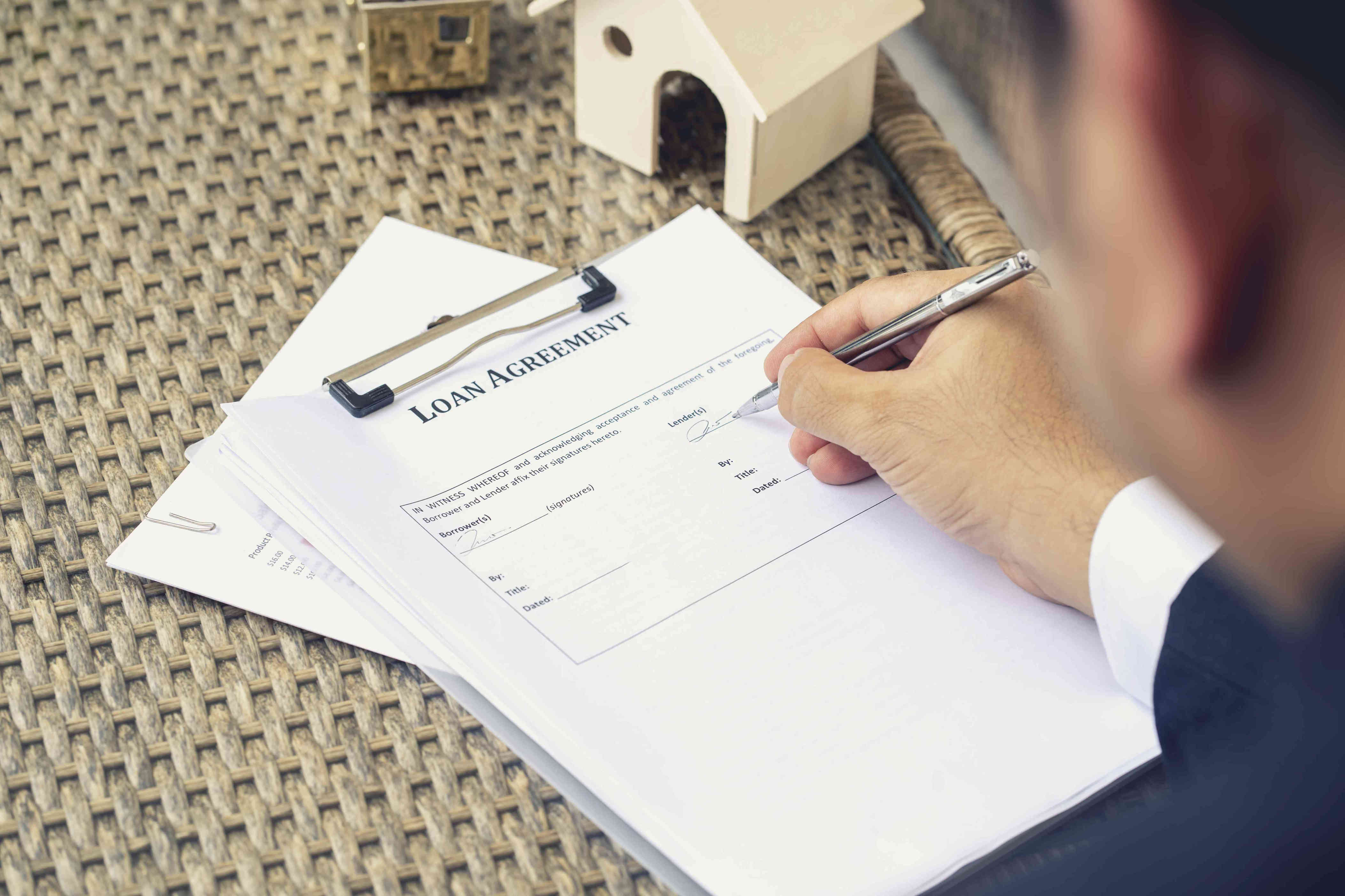 How Do Mortgage Lenders Make Money?