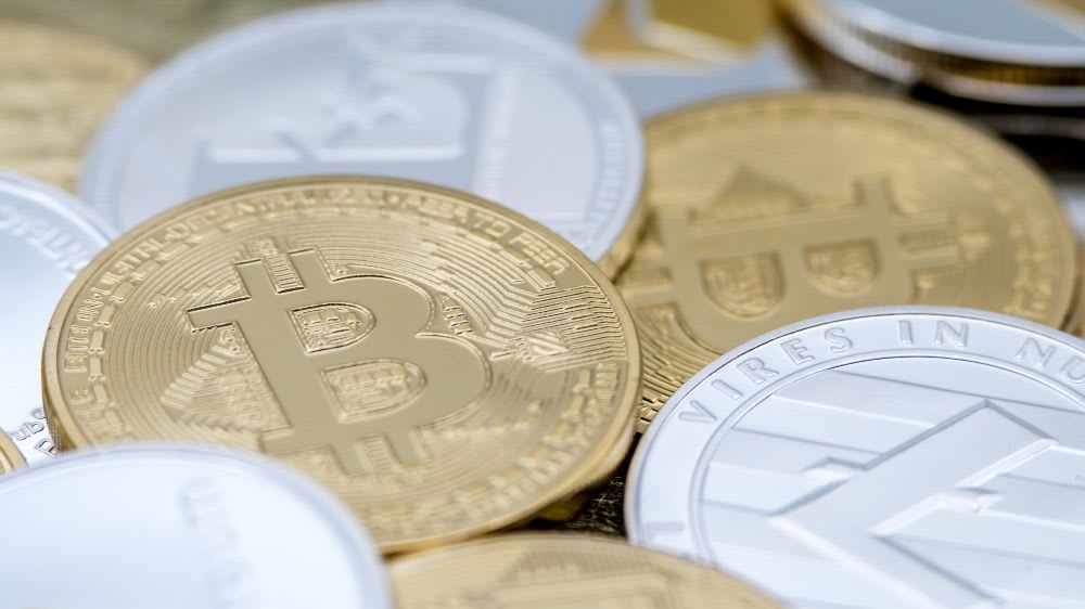 Crypto prices on Jan 17: BTC hits $102k, XRP continues bull run