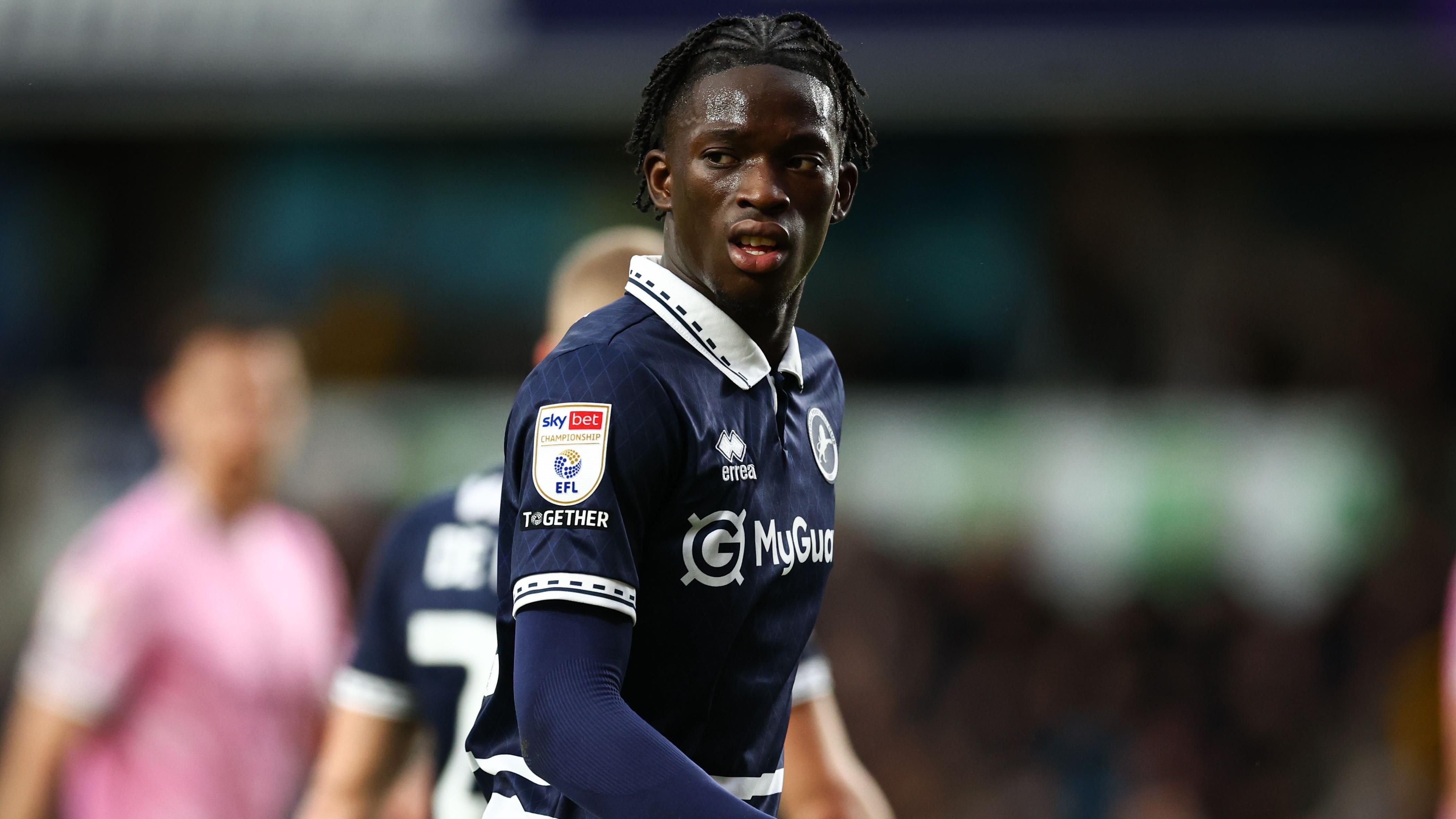 Neil wants end to Esse Palace transfer 'limbo'