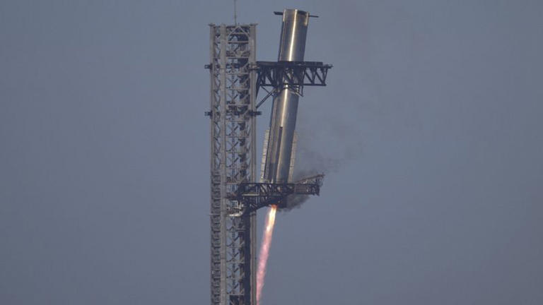 SpaceX's Starship explodes during test launch minutes after rocket ...