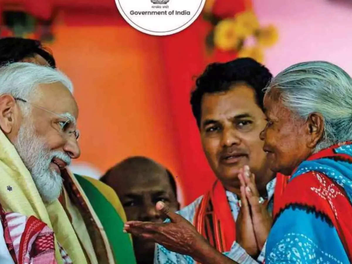 Odisha's philanthropic beggar features in photo with PM Modi for Govt ... Odisha's philanthropic beggar features in photo with PM Modi for Govt ...