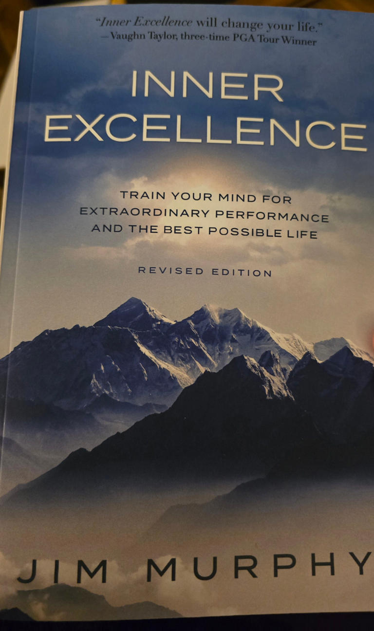 What book is AJ Brown reading? What to know about the book Eagles WR ...