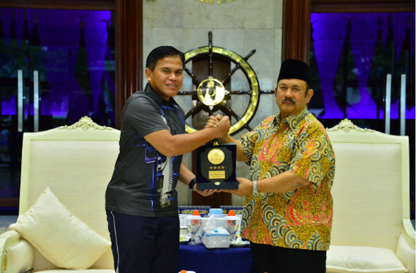 Menjalin Silaturahmi, KSAL Laksamana Muhammad Ali Terima Kunjungan ... Menjalin Silaturahmi, KSAL Laksamana Muhammad Ali Terima Kunjungan ...