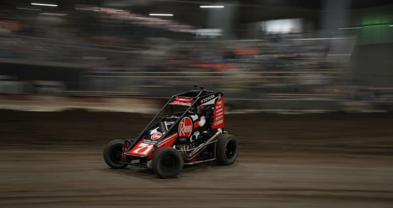 Christopher Bell can't stop smiling amid his return to the Chili Bowl ...