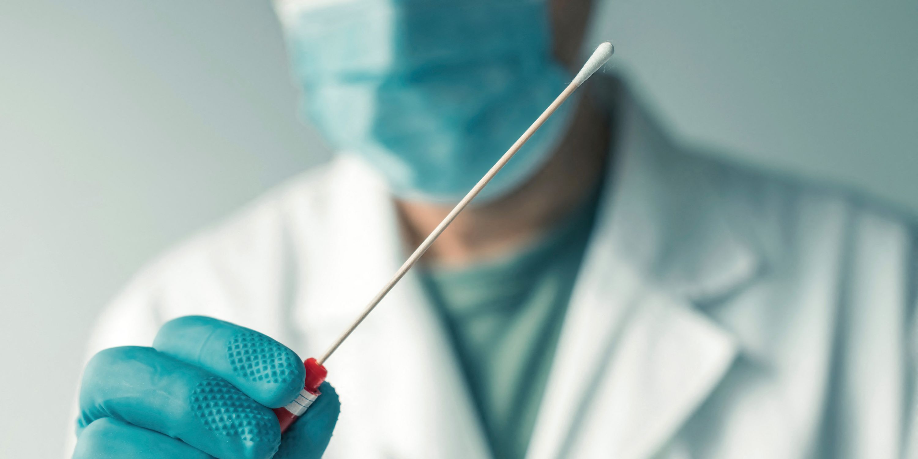 Covid-19 : ce que l'on sait du nouveau variant NB.1.8.1 que l'OMS ...