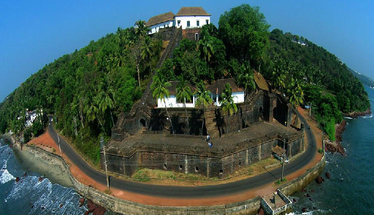9 Famous Historical Landmarks To Visit in Goa