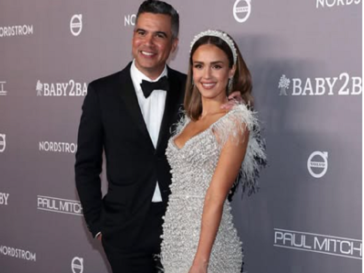 'Time for a new chapter': Jessica Alba announces divorce from Cash ...