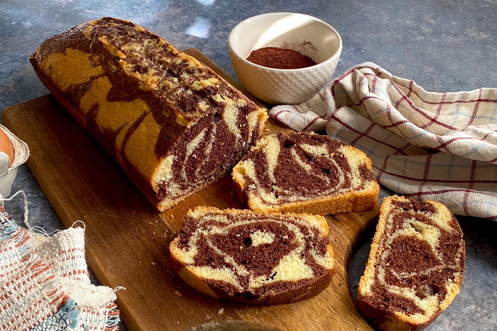 Plumcake bicolore con impasto all’acqua: soffice e facilissimo