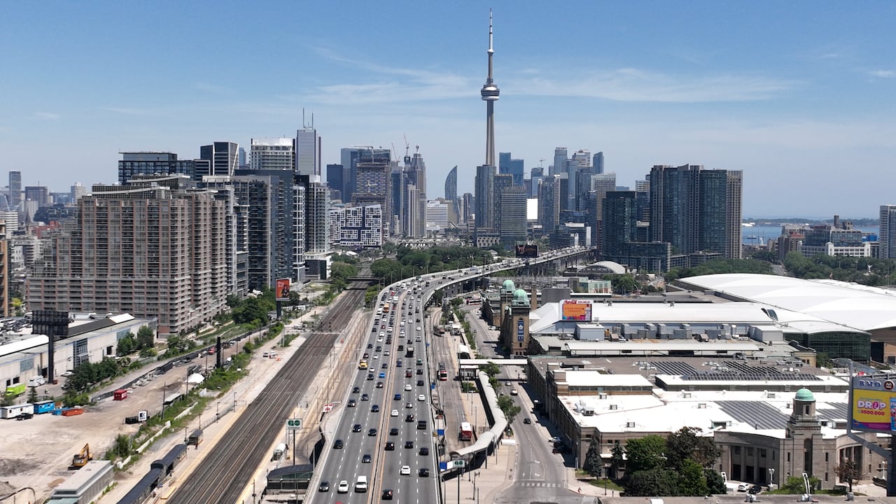 Ontario, Toronto to build new electricity transmission line to power ...