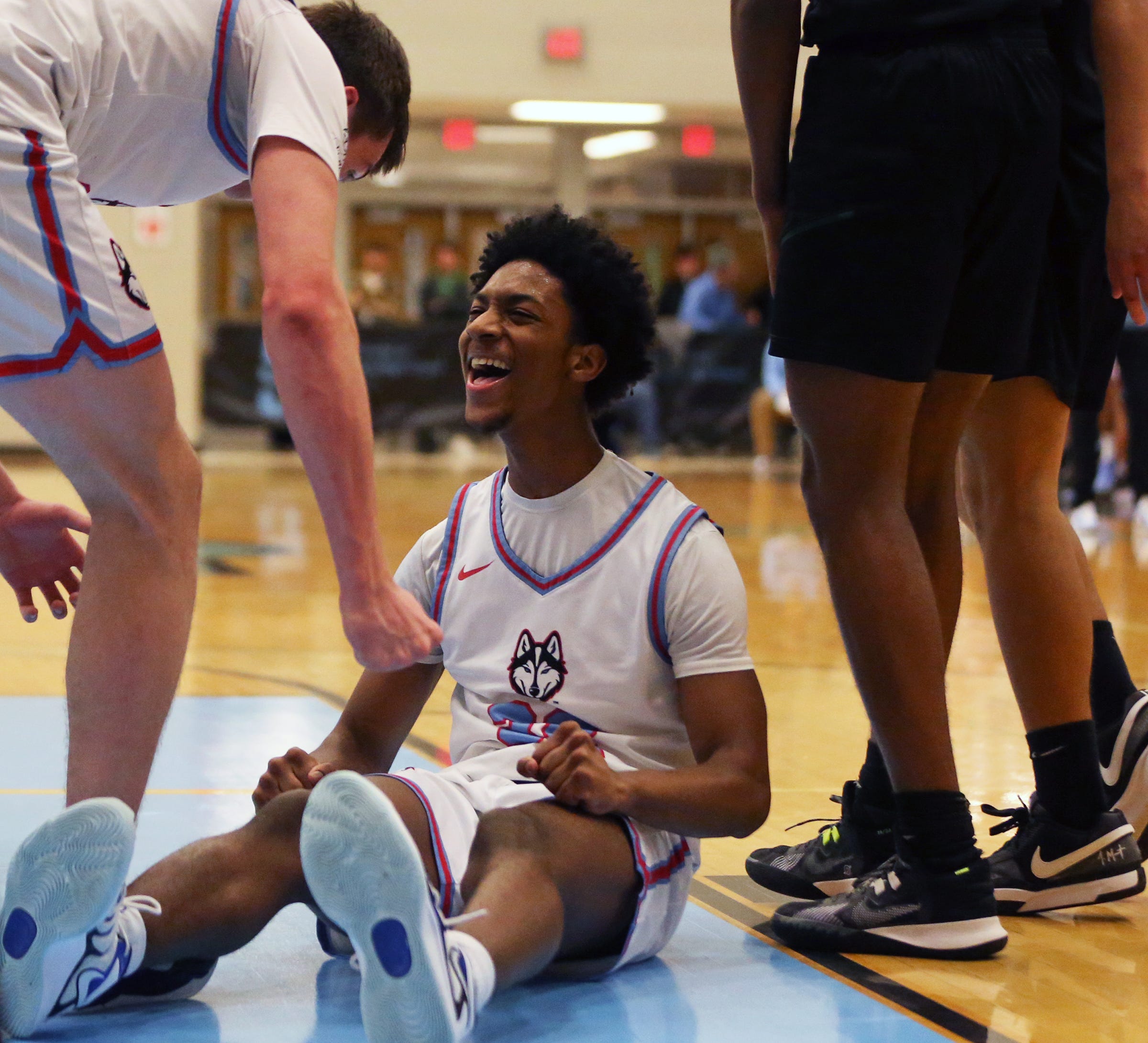 South Bend Saint Joseph boys basketball again shows why it's No. 1 in ...