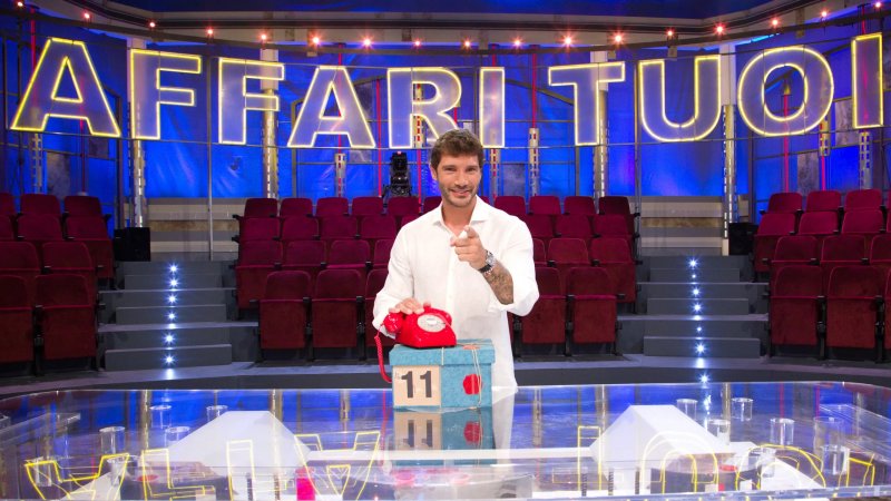 Stefano De Martino vs. Gerry Scotti: chi ha davvero vinto nella ...
