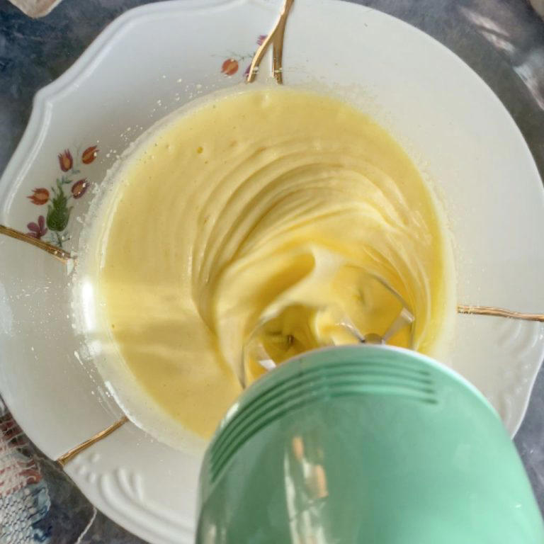 Plumcake bicolore con impasto all’acqua: soffice e facilissimo