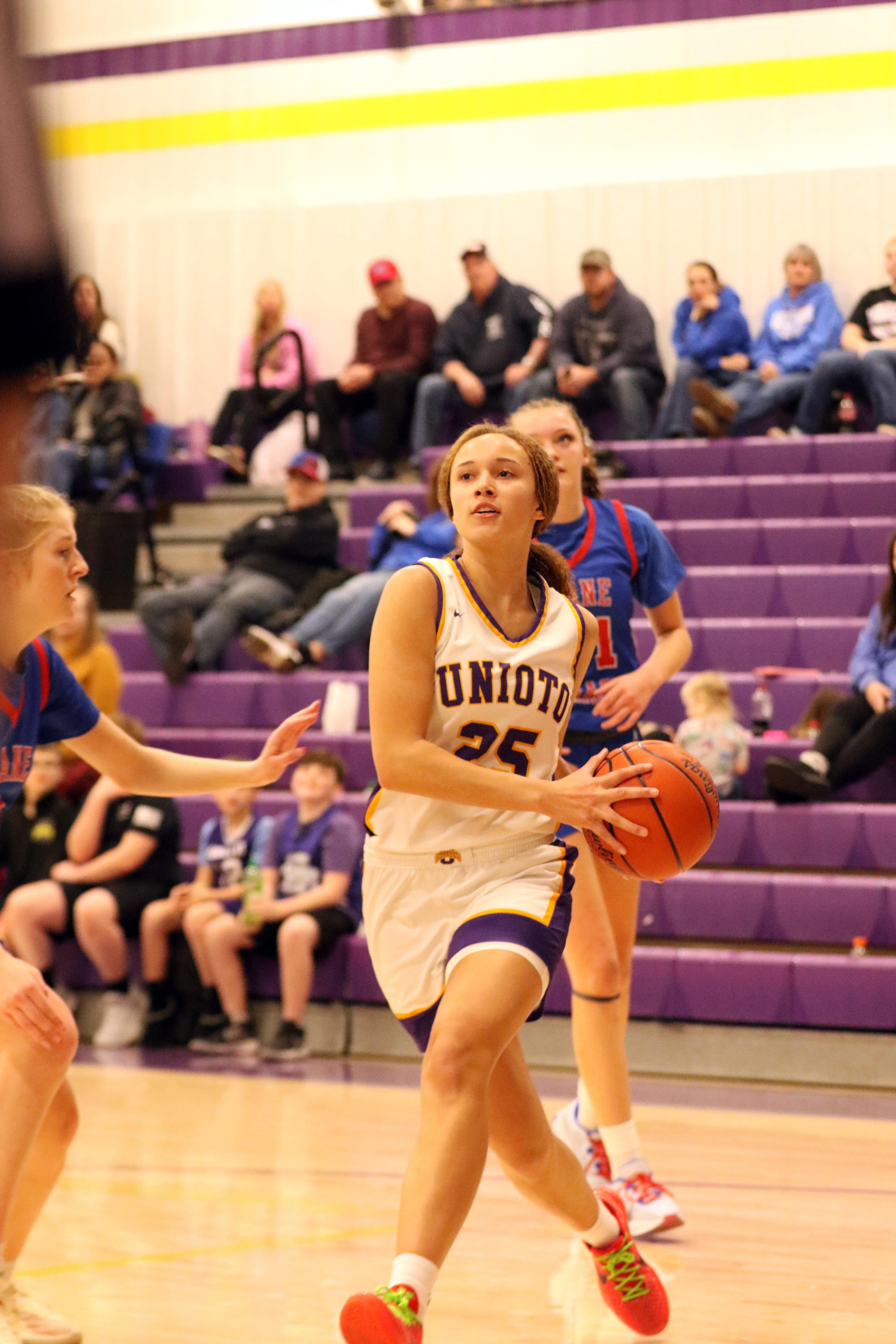 Unioto basketball’s Hamilton and Smith named Co-Players of the Year in ...