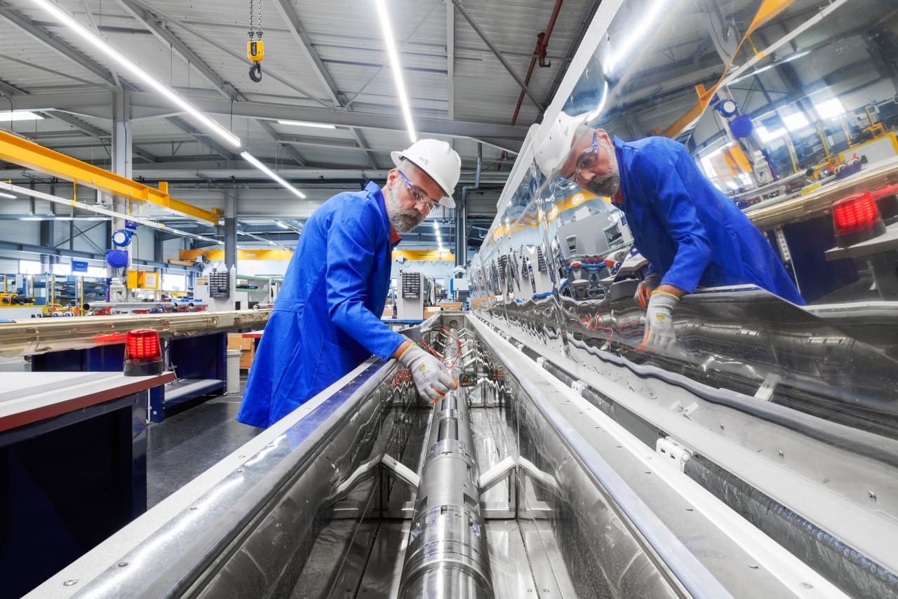 SLB Stock Jumps on Earnings. AI Is the ‘X Factor’ for Energy-Tech Industry.