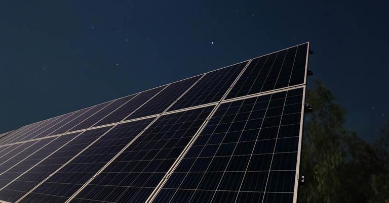New Innovation Harnesses Solar Energy to Produce Electricity After Dark