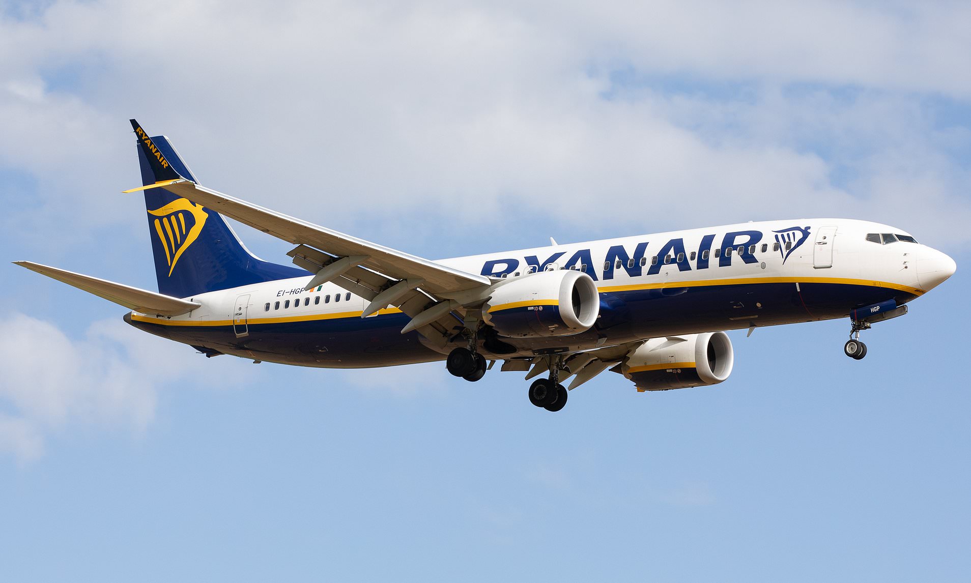 Ryanair flight aborts landing after jet's GPS is 'jammed' near Russia