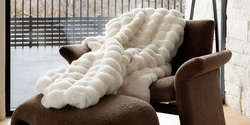 Cozy Earth's Incredibly Soft Cuddle Blanket Is Back in Stock and on ...