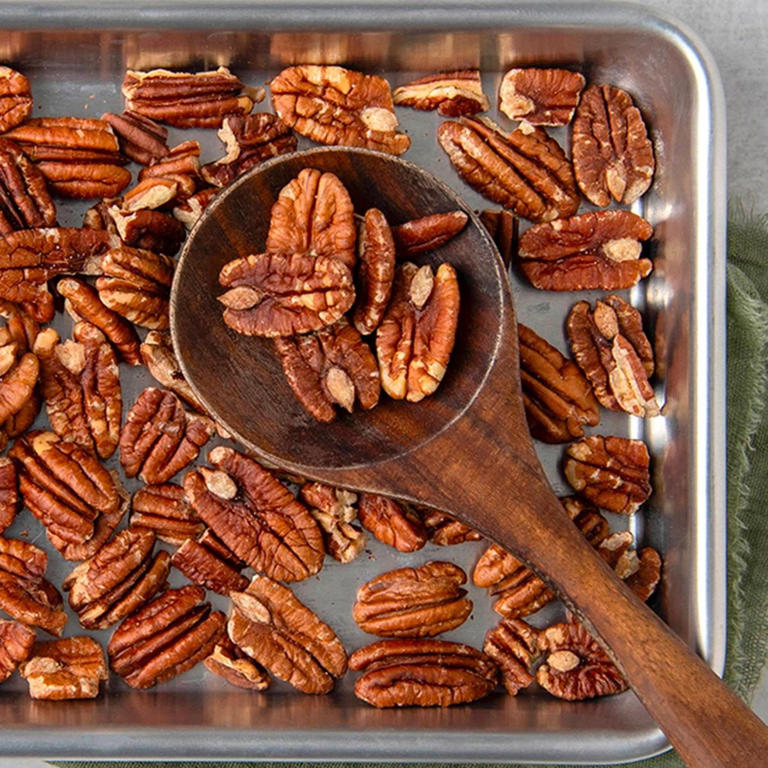 Toasted Pecan Nuts