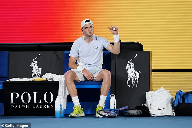 British No 1 Jack Draper DESTROYS his racquet in a rage at Australian ...