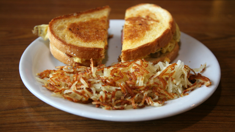 12 Common Mistakes To Avoid When Making Homemade Hash Browns