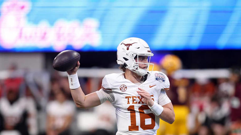 Way-Too-Early 2025 Texas Longhorns Projected Offensive Depth Chart