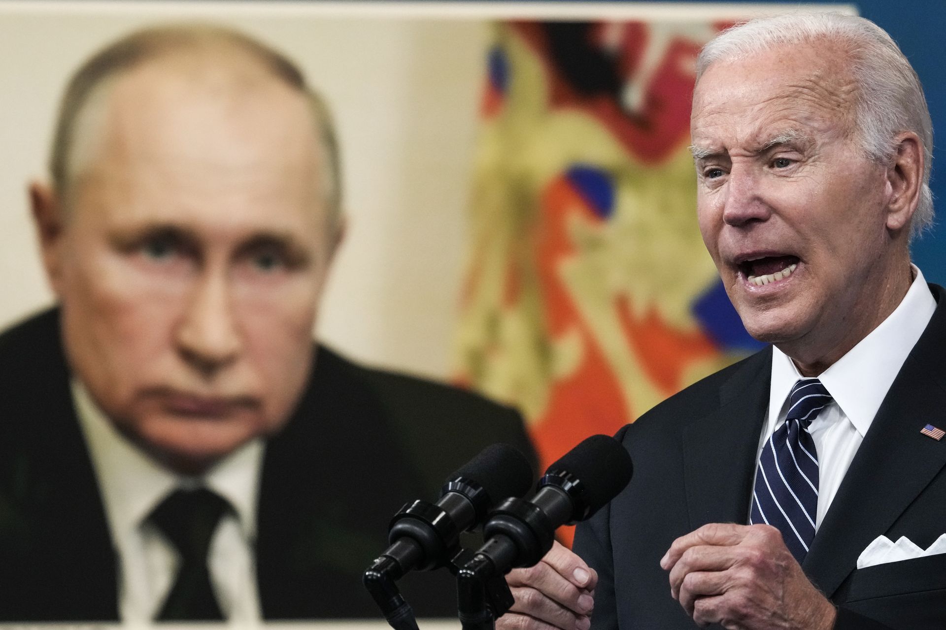 Putin received a stern warning from Biden over plane explosive schemes