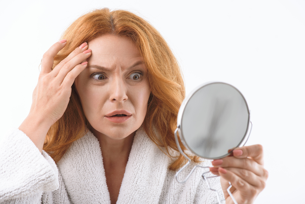 15 Bad Beauty Habits Wrecking Your Skin & Making You Look Older