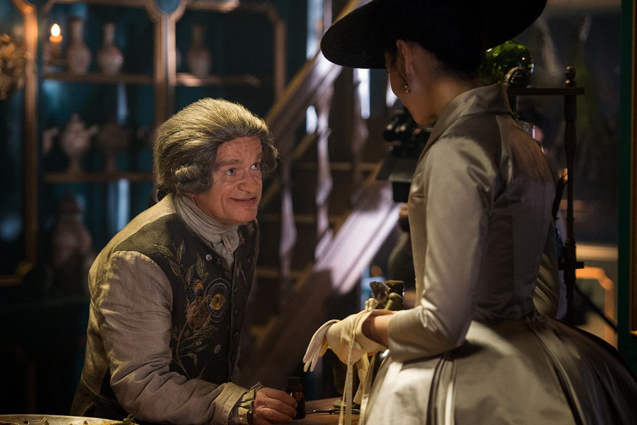 ‘Outlander’ Season 7 Finale Reunites Claire With A Longlost Friend: Who ...