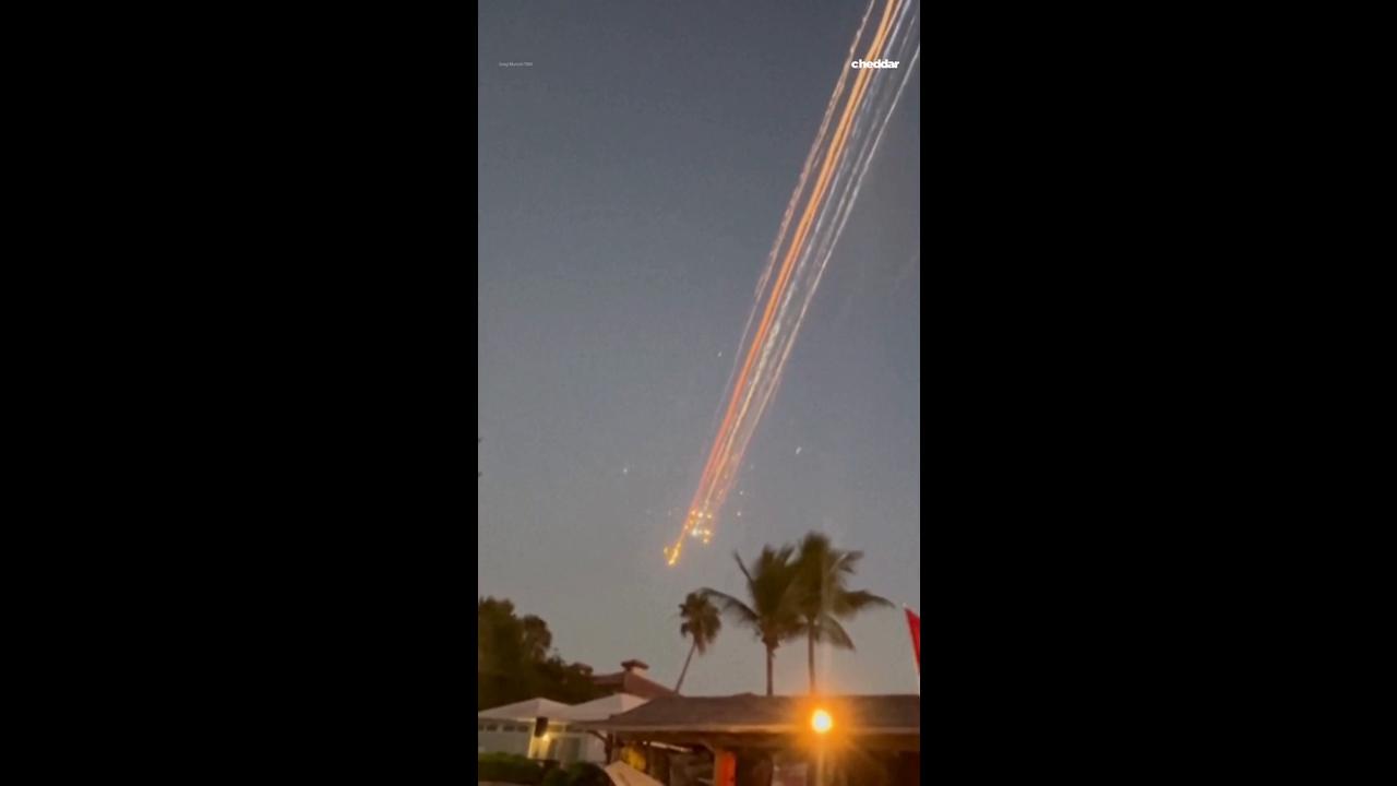 Watch: SpaceX Starship debris falls across the sky after explosion